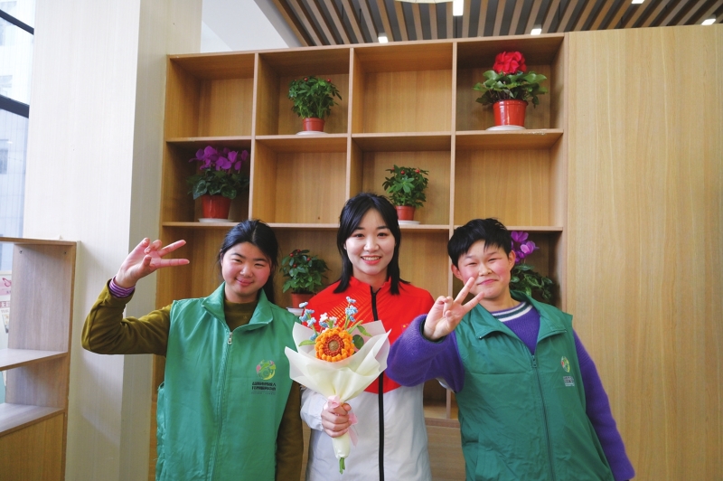 “在擅长领域闪闪发光，拿到属于自己的金牌”